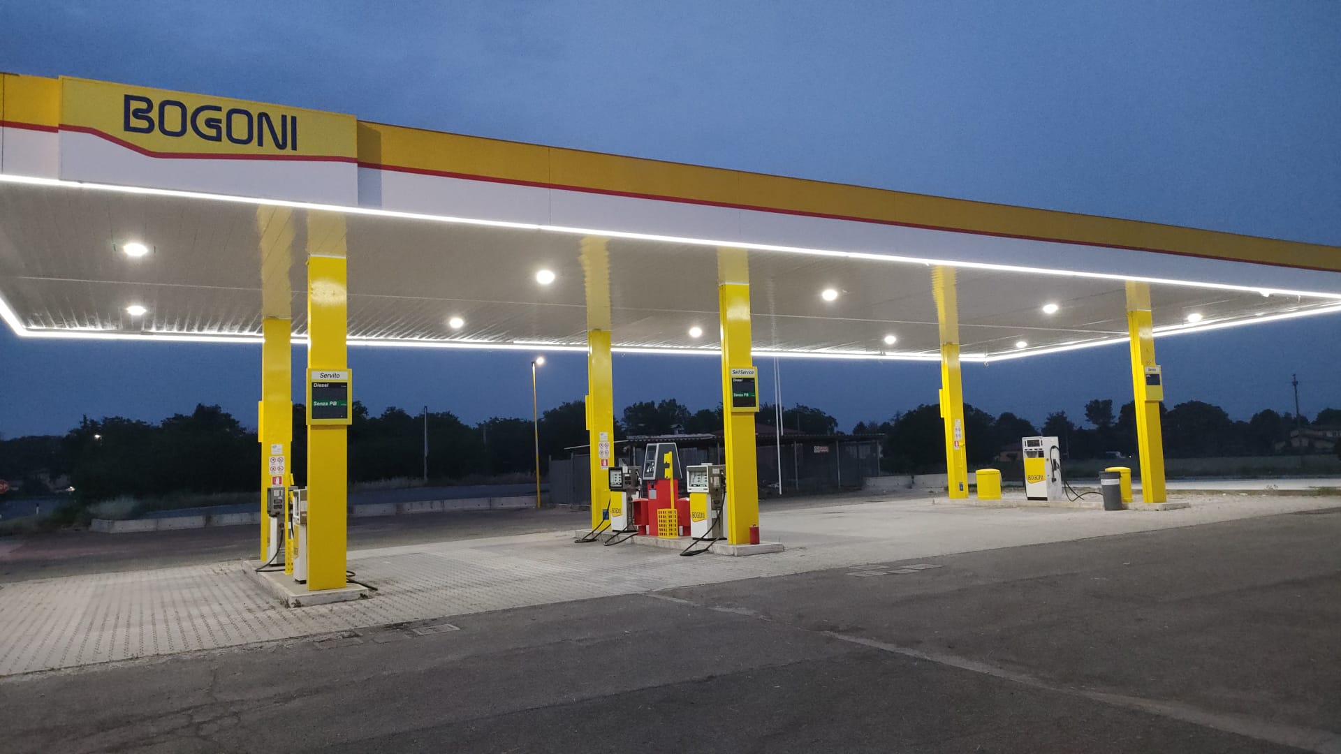 Stazioni di Servizio — BOGONI - Distribuzione Gasoli - Benzine - HVO ...